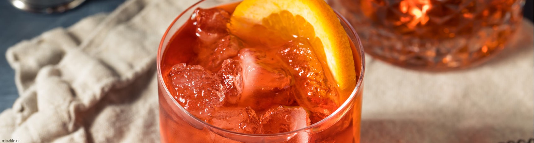 Rezept: Right Hand, Cocktails & Drinks | mixable.de