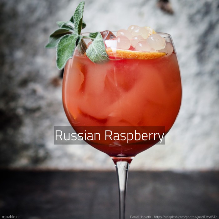 Rezept: Russian Raspberry, Cocktails & Drinks | mixable.de